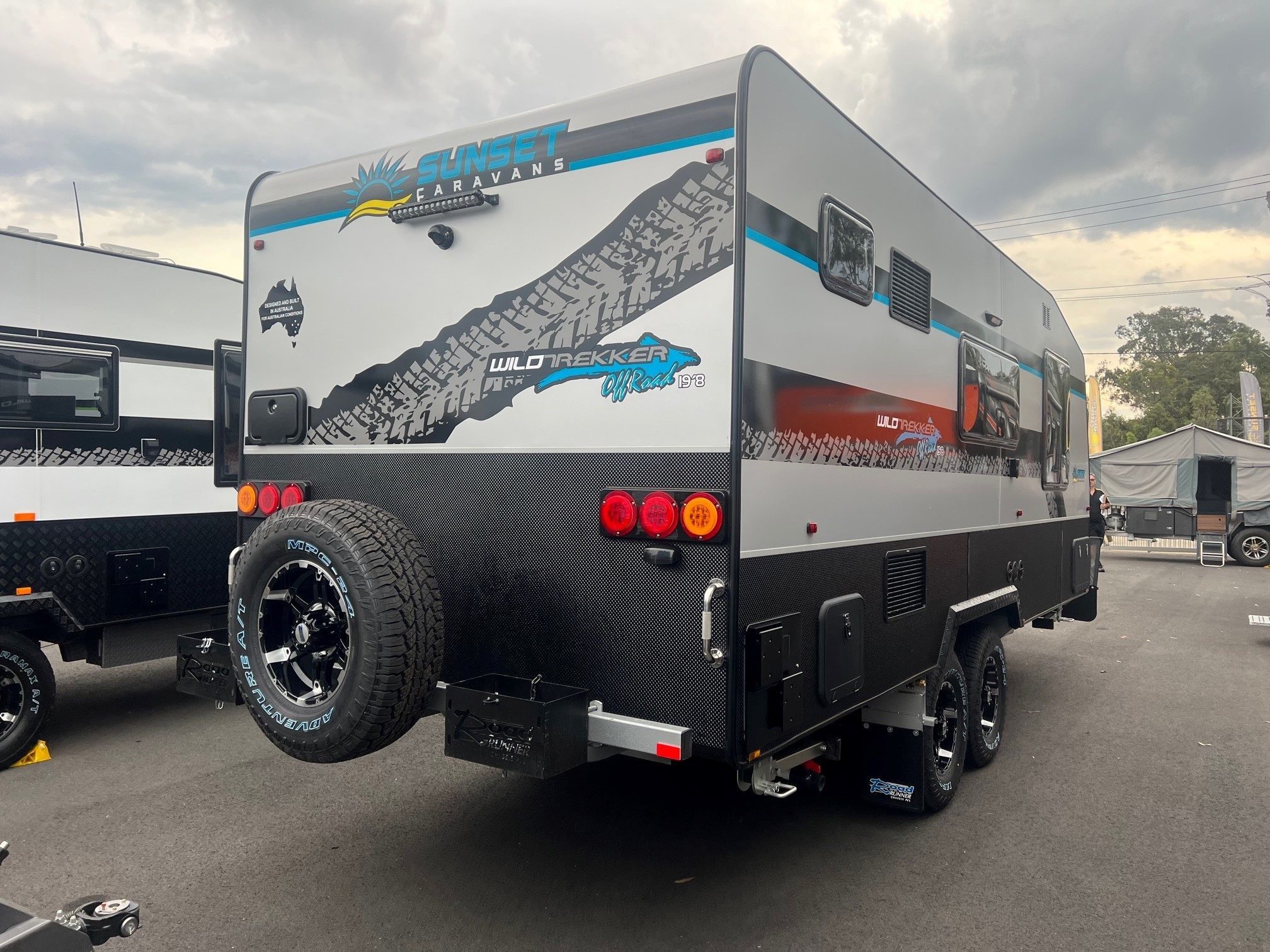 2022 Sunset Wild Trekker Offroad with Airbag Suspension 2022 Sunset Wild Trekker Offroad with Airbag Suspension